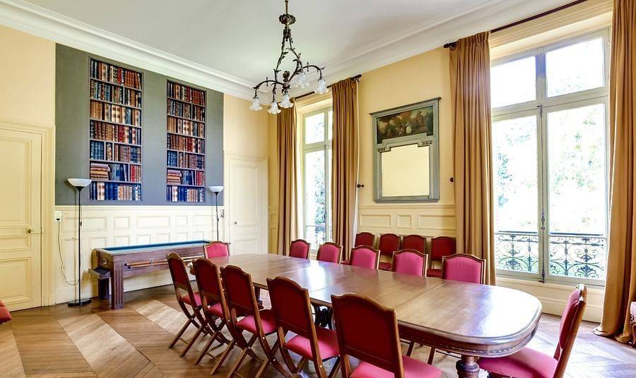 Château de Chatenay • Spotlag